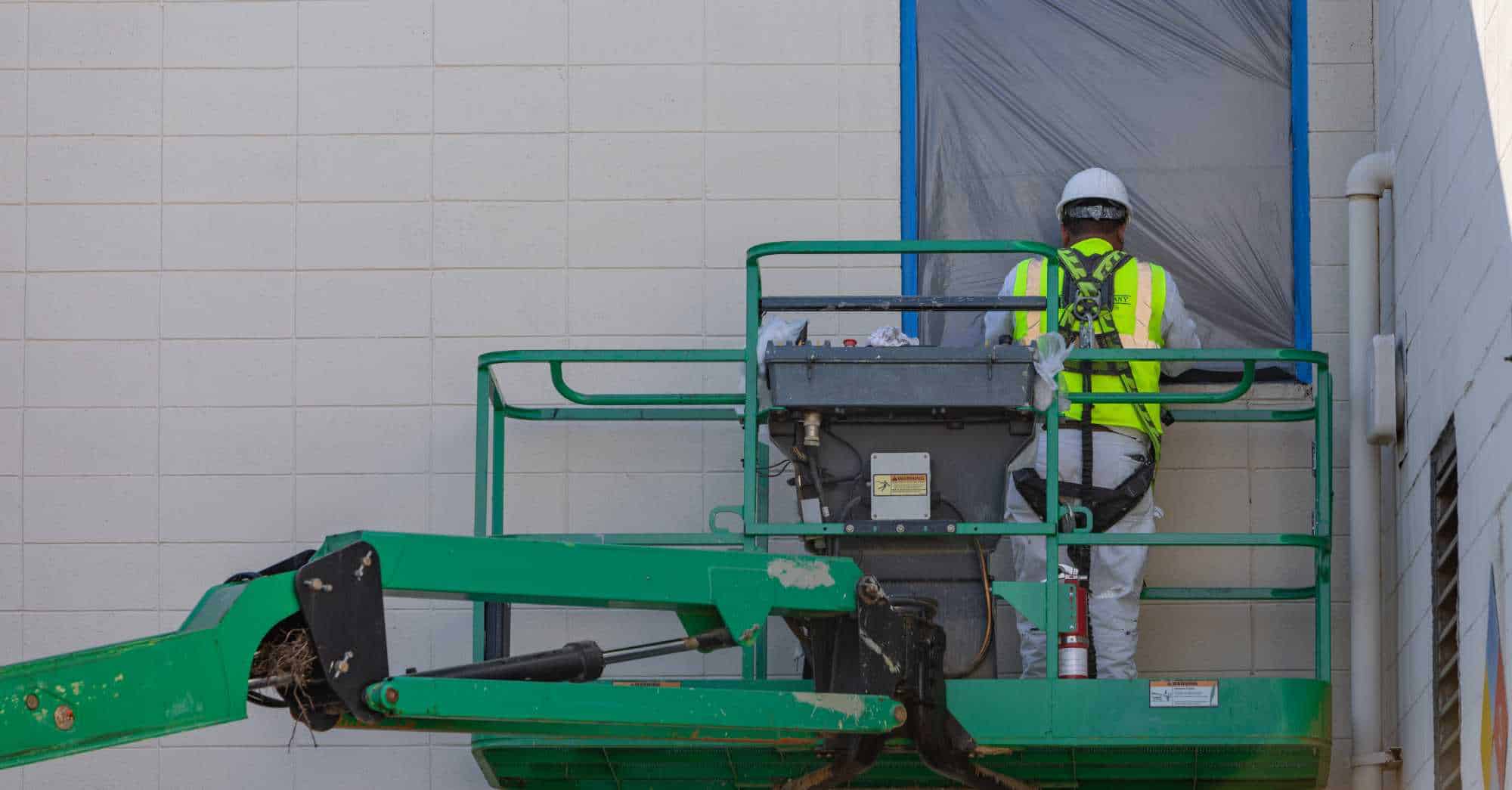 A Complete Guide to Commercial Building Repainting